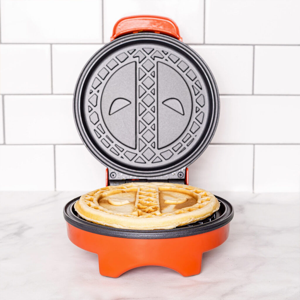 Maquina de Waffle Deadpool (Marvel) « Blog de Brinquedo