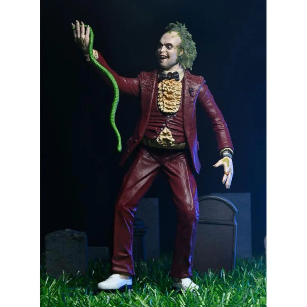 Action Figures Beetlejuice Neca com Smoking Vermelho ou Terno Listrado ...